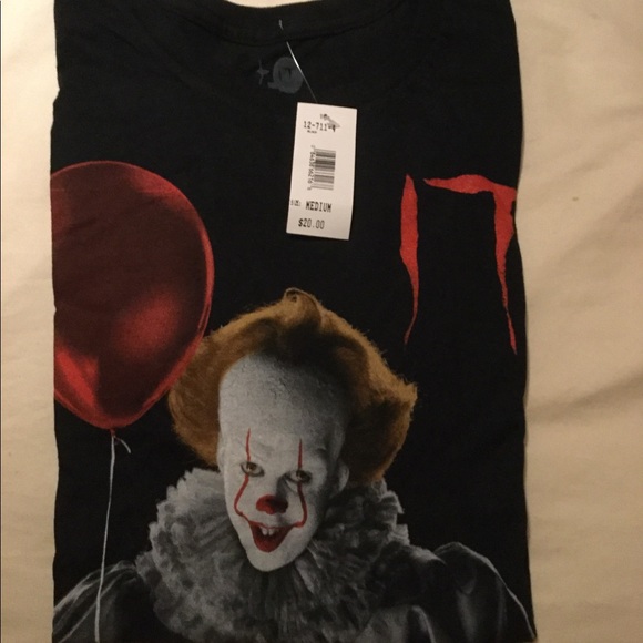 Shirts | It Mens Pennywise Holding Balloon Tshirt | Poshmark